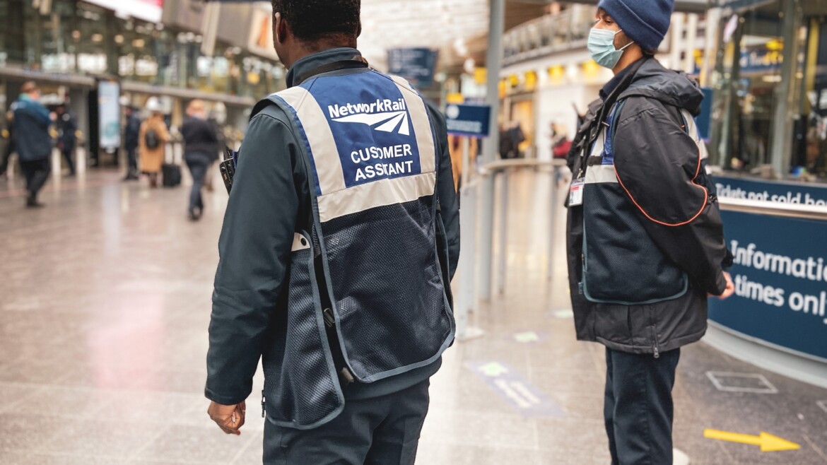 Taxi in Mins - City Cars Bury