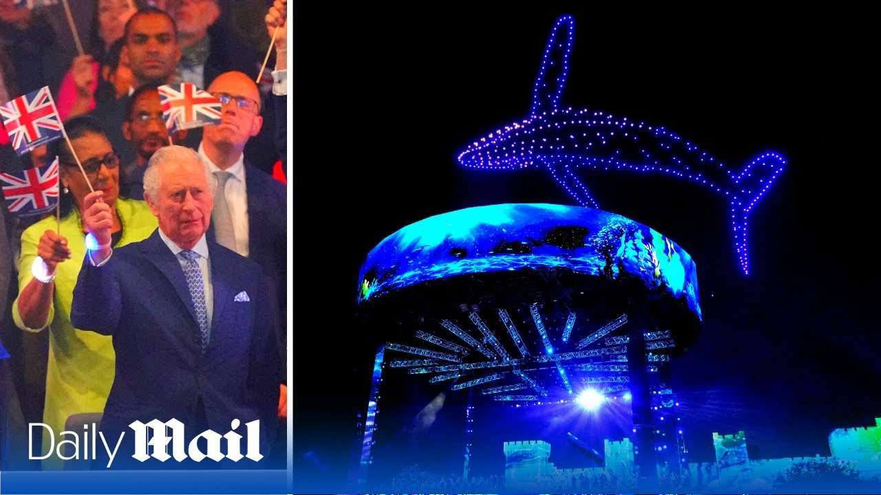 King Charles coronation: Incredible drone display lights up sky above ...
